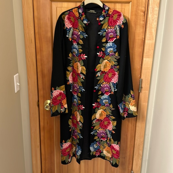 natural | Jackets & Coats | Gorgeous And Colorful Black Coat With ...